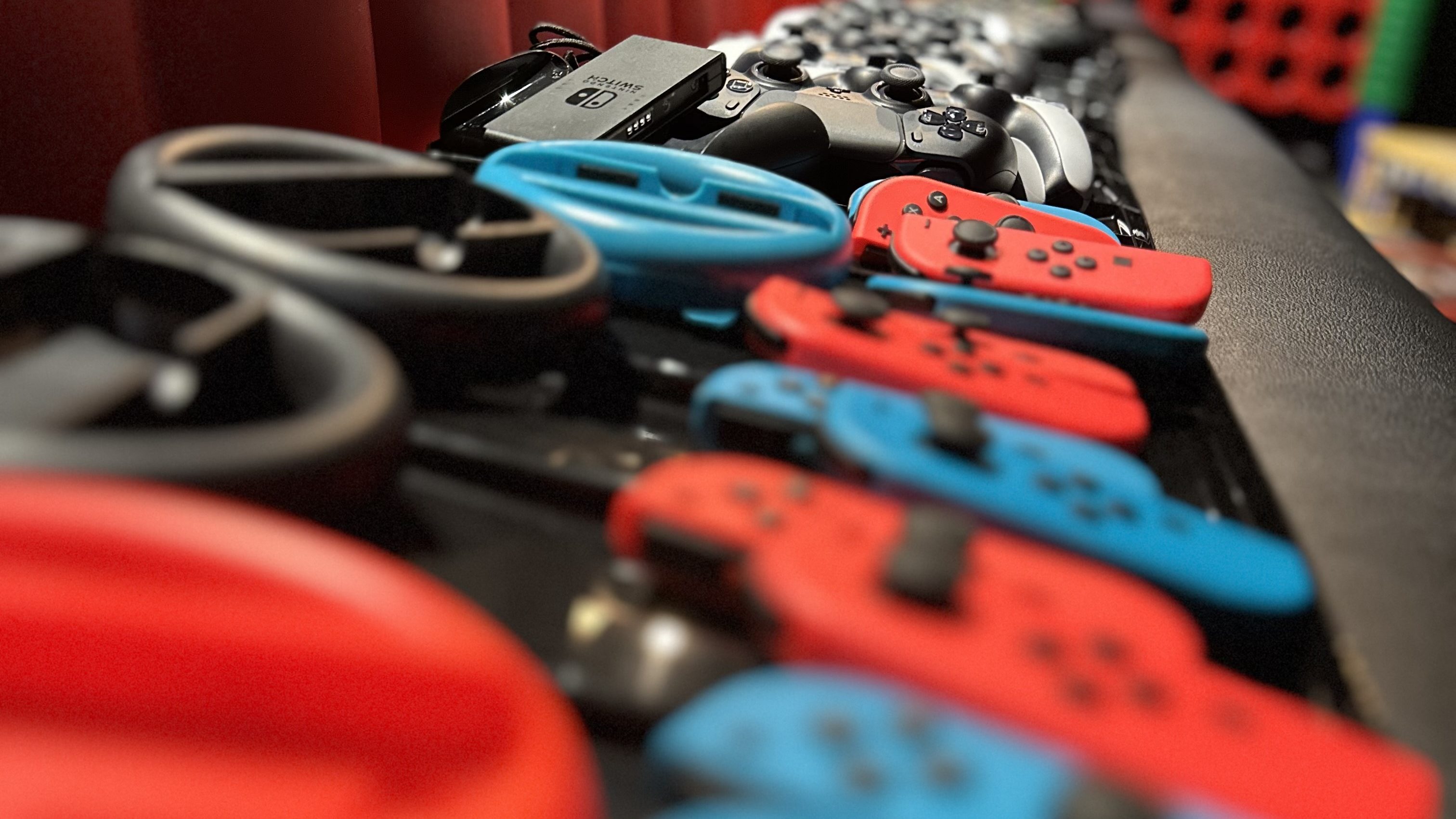 Frausto's Mobile Gameroom